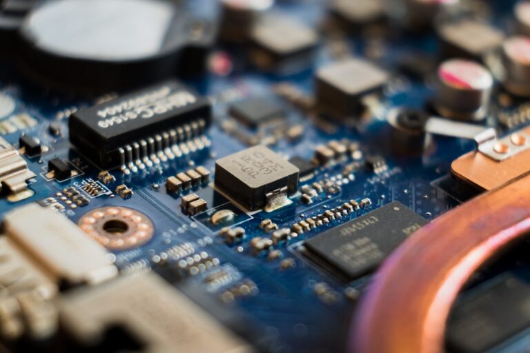 What are Digital Systems: An essential introduction to understanding ...