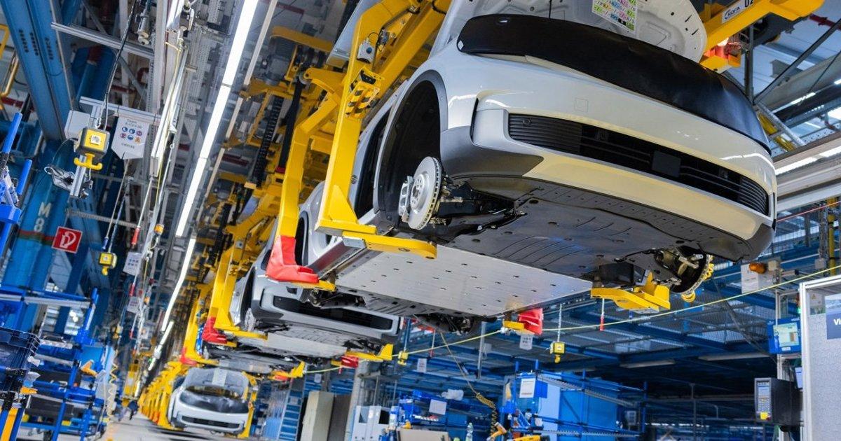 Industriya ng Ahente: kung paano itatayo ang pabrika ng hinaharap